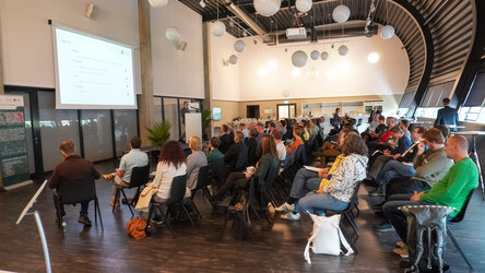 Anwendertreffen Luftbildservice - Landesamt für Geobasisinformation ...